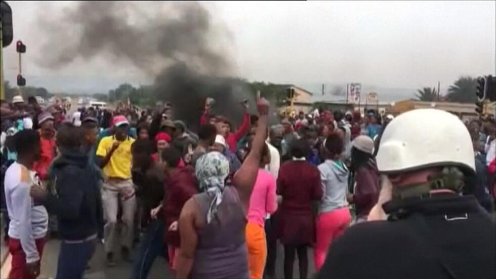 Protests over lack of social housing continue in Johannesburg - Eye on ...