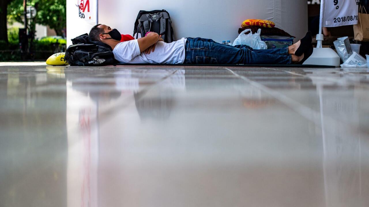 Frenchman's Tokyo hunger strike over 'abducted' kids in third week ...