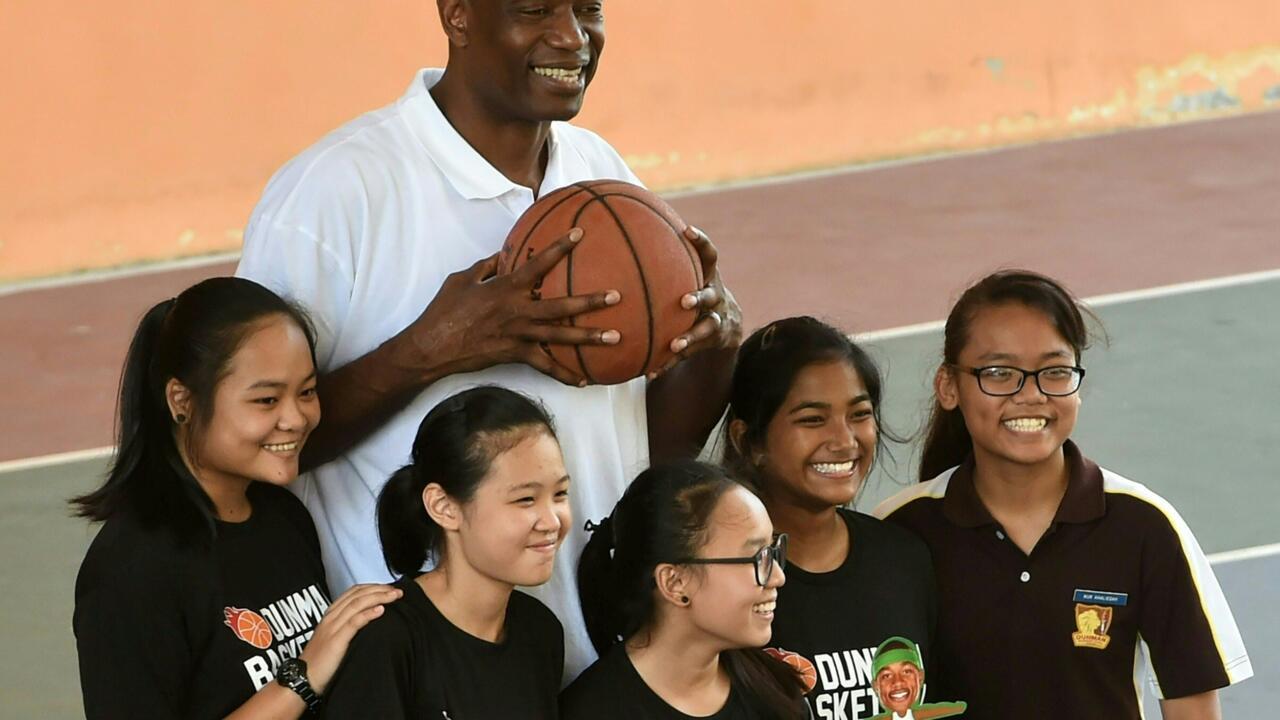 Retired NBA legend Dikembe Mutombo battling brain tumor
