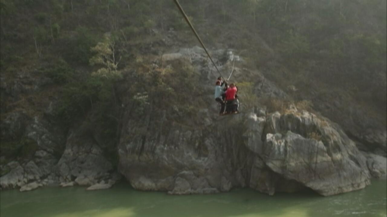 Is this the most dangerous school run in the world? - Access Asia