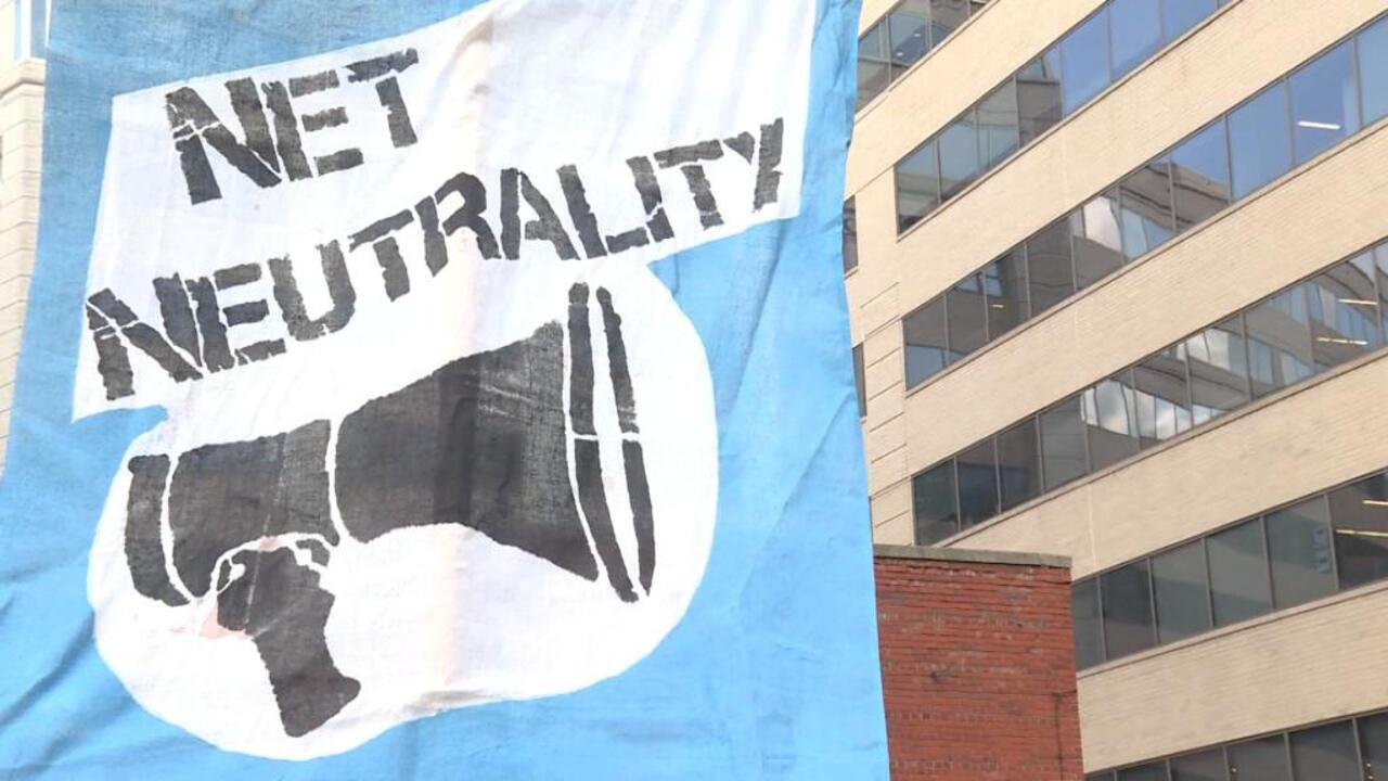 FCC votes against net neutrality - Business